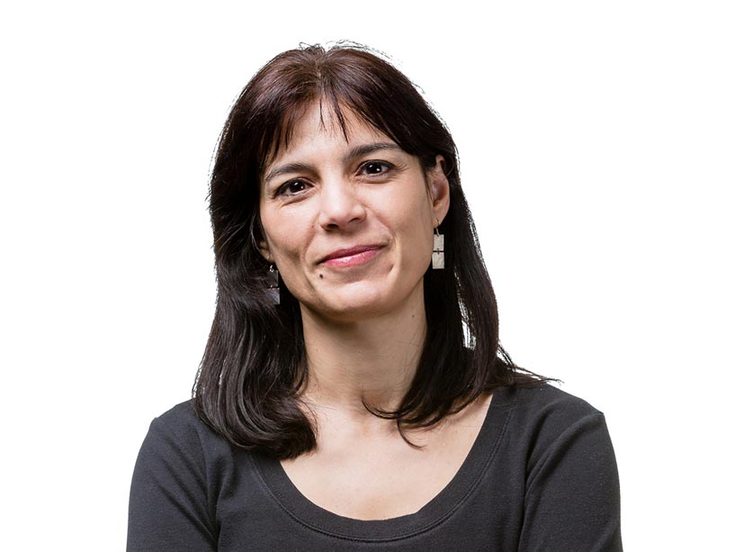 Professor Idil Atak leads research to advance migrant protection ...