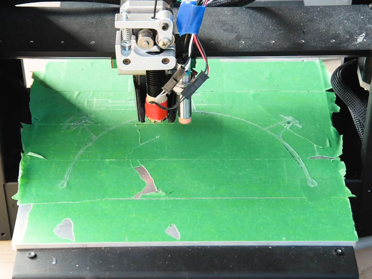 Physics Department steps up 3D printing for COVID-19 visors - Faculty ...