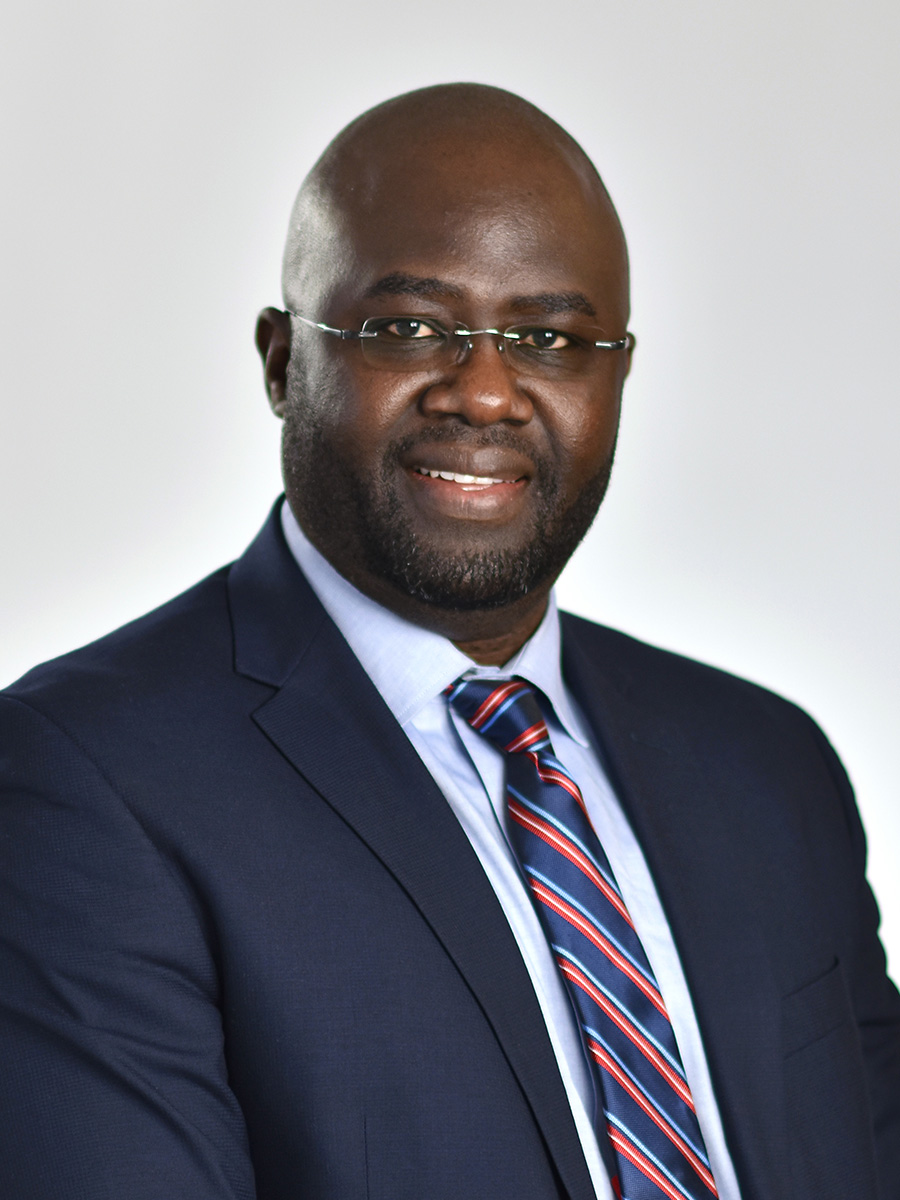 Busuyi Aroso at the School of Business Management - Ted Rogers School ...