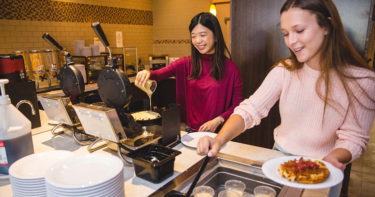 ILC Dining Hall - TMU Eats - Toronto Metropolitan University (TMU)